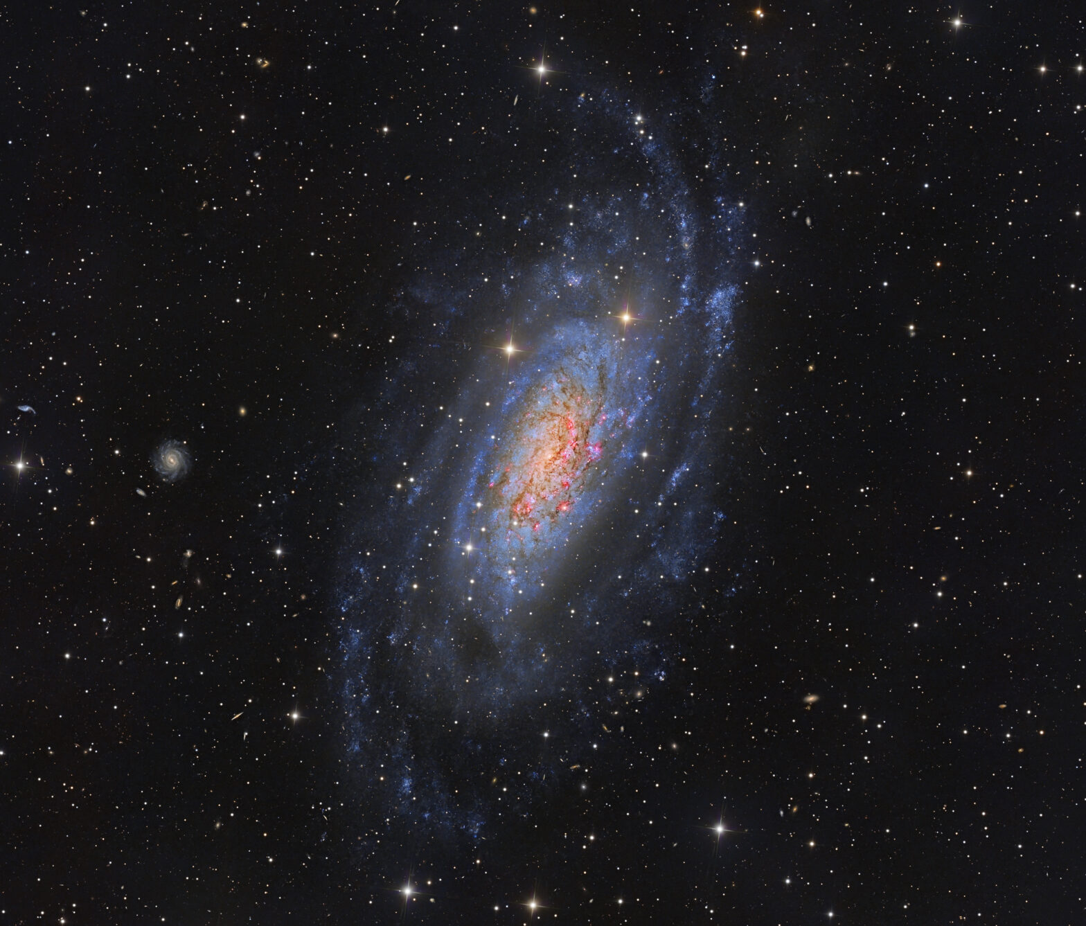 NGC 3621 – Through Light and Time